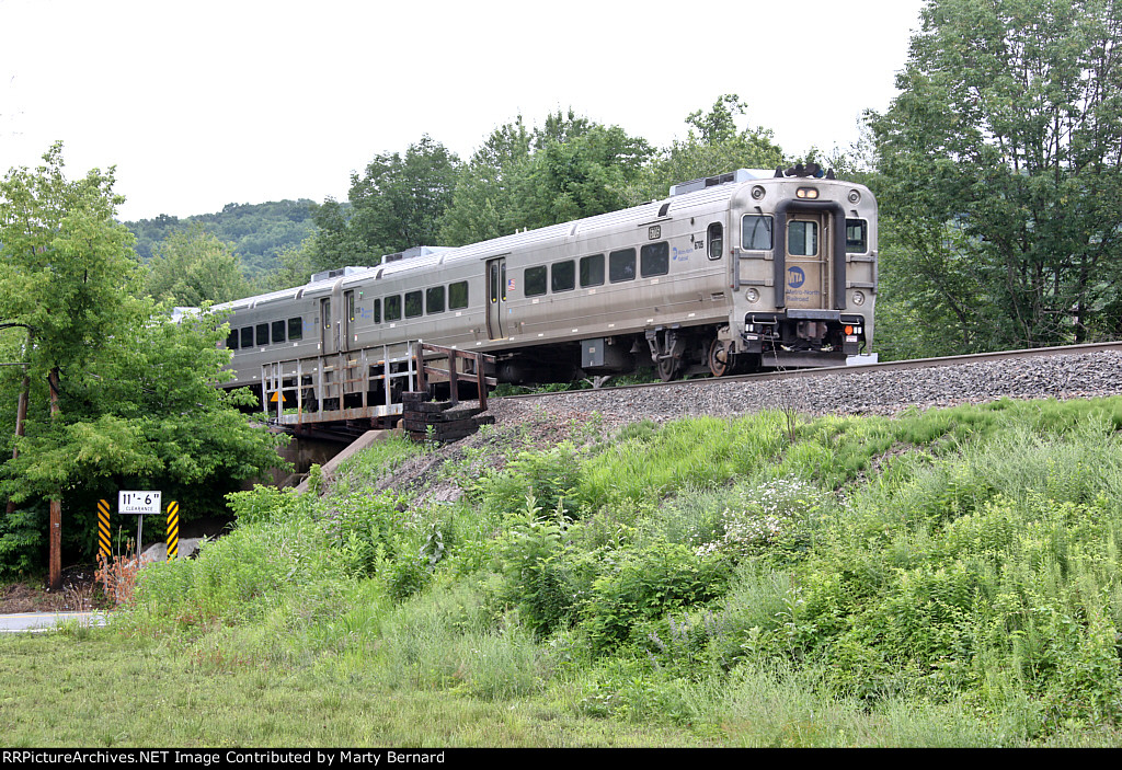 MNCR 6705, SB to Hoboken With Train 64